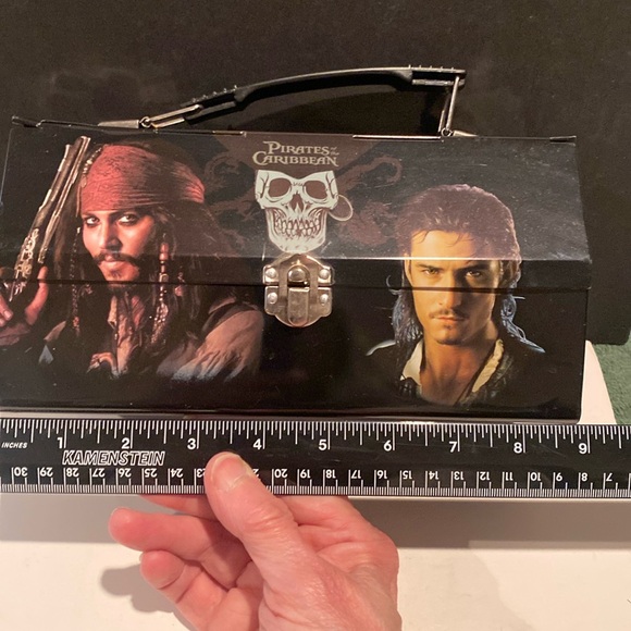 Disney | Accessories | Vintage Pirates Of The Caribbean Tin Carry Box ...
